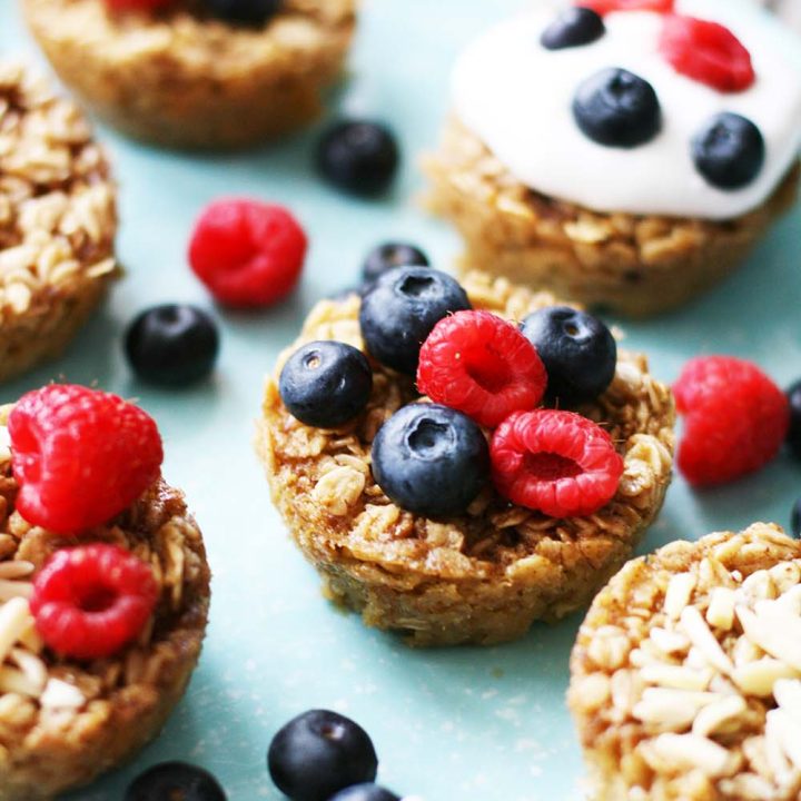 Baked Oatmeal Cups - Make Ahead Breakfast Recipe